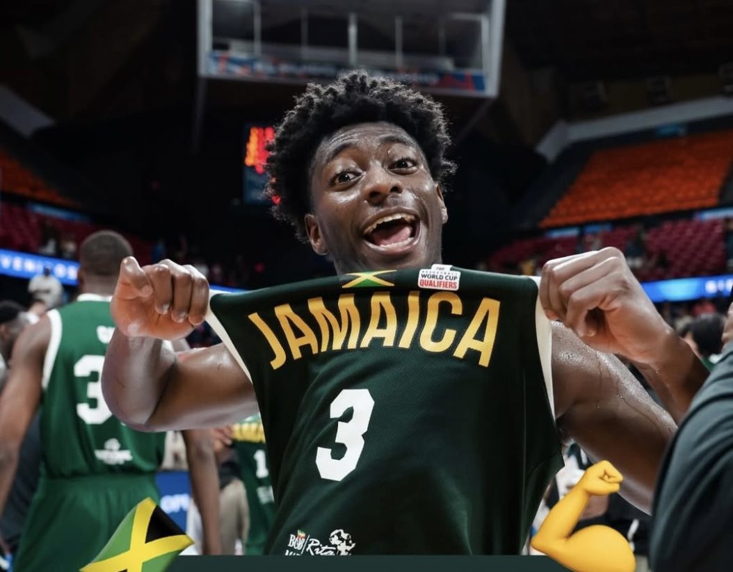 Asafa Powel Was The First Jamaican To Break The Men’s 100m World Record - PURE JAMAICA MEDIA